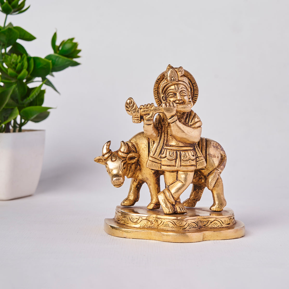 Krushna + Cow – The Meera Studio