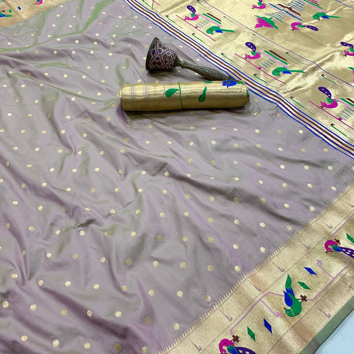 Gray two tone Mor Popat Border Semi Paithani – The Meera Studio